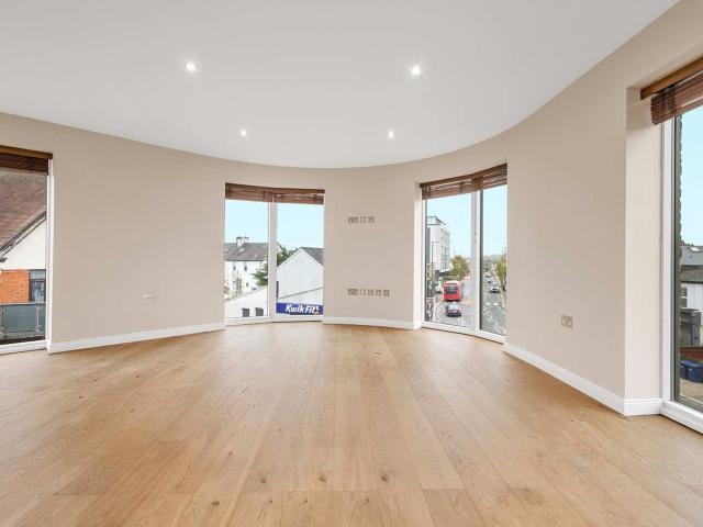 Apartment at Victoria Road, Greater London