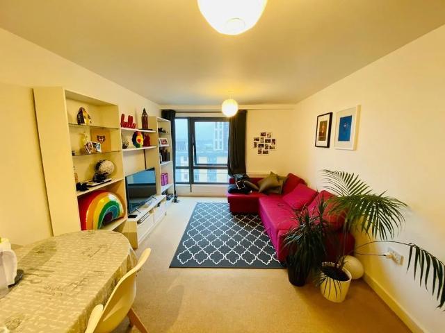Apartment at Victoria Road, Greater London
