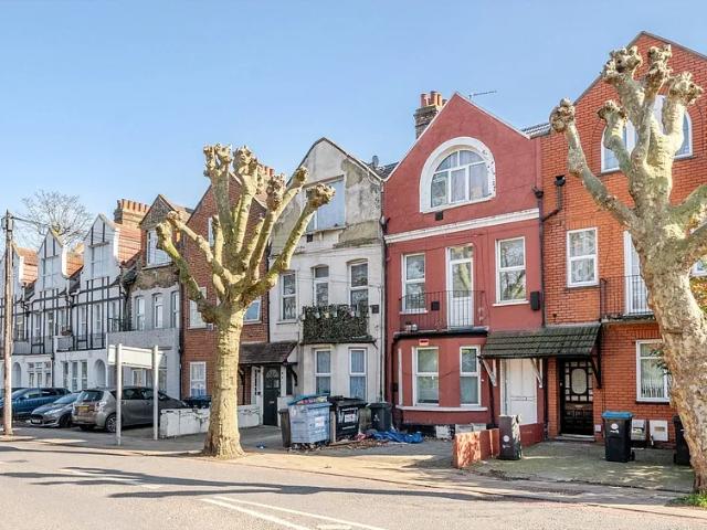 Apartment at Victoria Road, Greater London