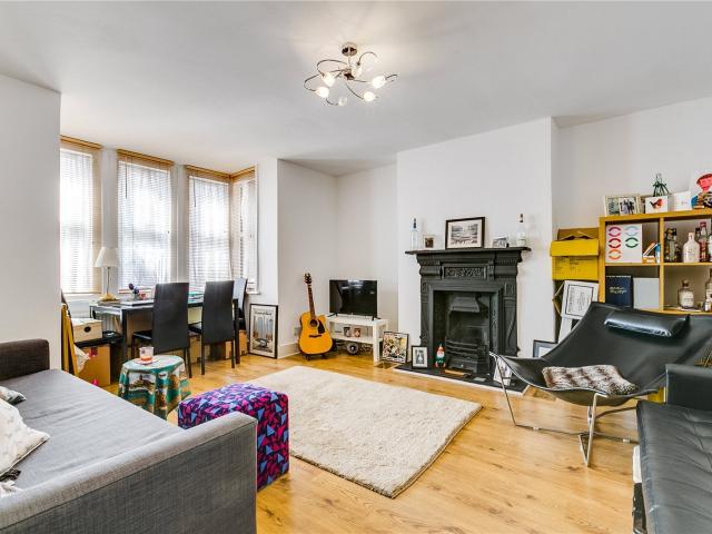 Apartment at Victoria Road, Greater London