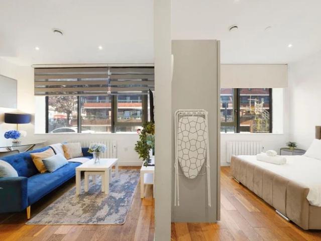 Apartment at Victoria Road, Greater London