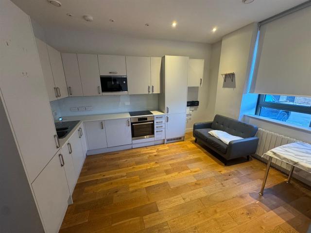 Apartment at Victoria Road, Greater London