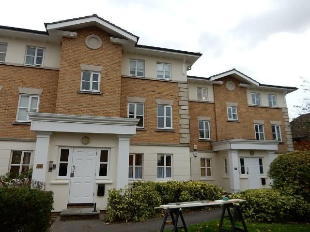 Apartment at Victoria Road, Greater London