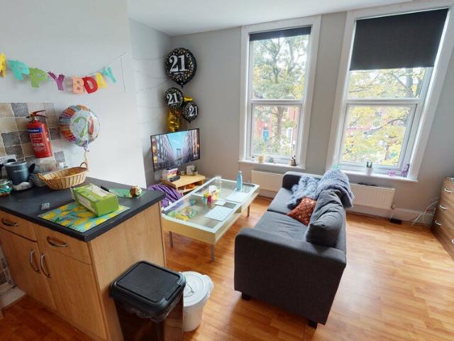 Apartment at Victoria Road, Leeds