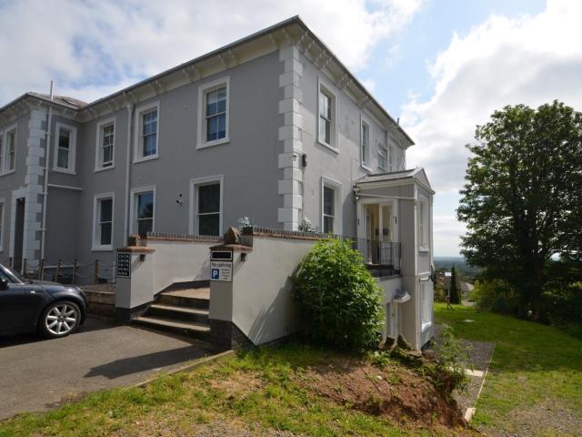 Apartment at Victoria Road, Malvern Hills