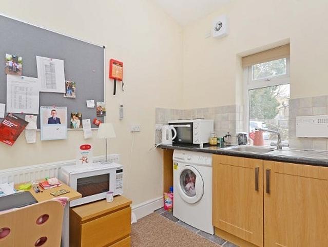 Apartment at Victoria Road, Sheffield