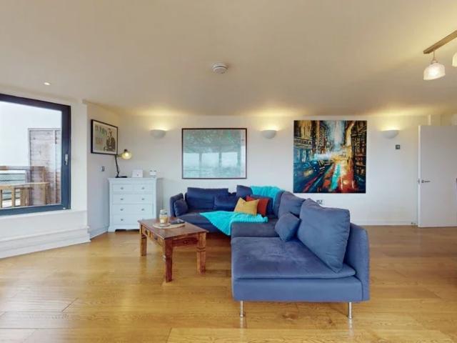 Apartment at Victorian Grove, Greater London