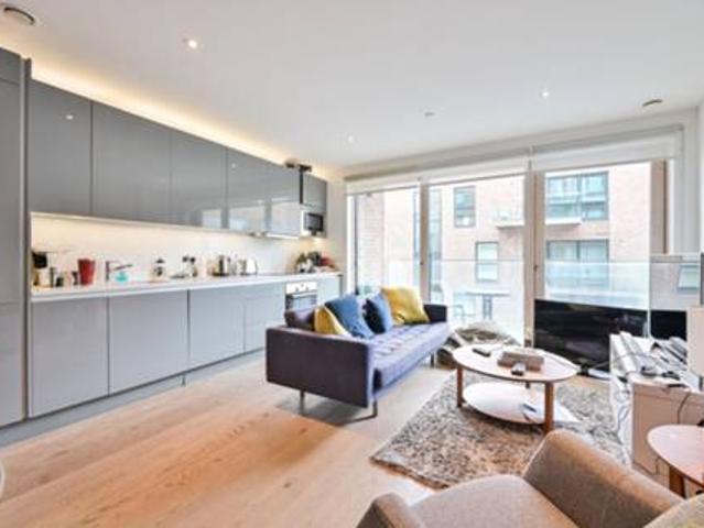 Apartment at Victory Place, Greater London