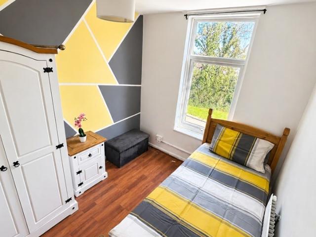Apartment at Vigilant Close, Greater London