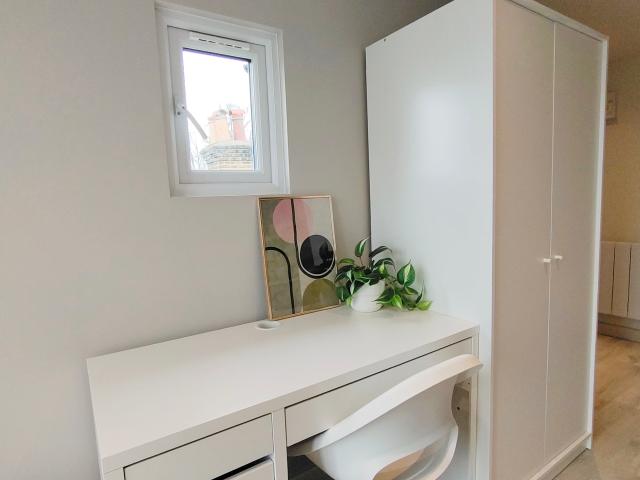 Apartment at Villiers Road, Greater London