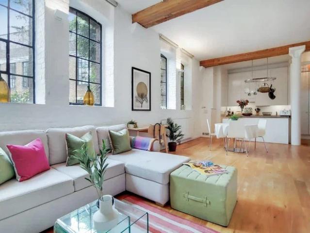 Apartment at Vine Yard, Greater London