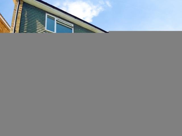 Apartment at Vine Close, Greater London