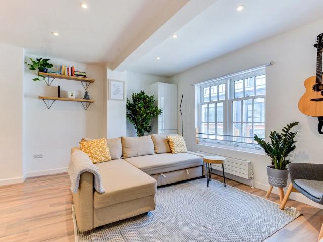 Apartment at Vine Street, Brighton