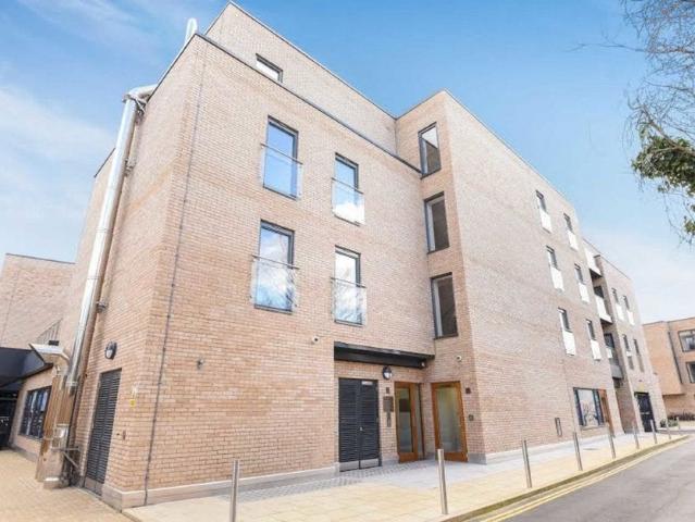 Apartment at Vinery Way, Greater London