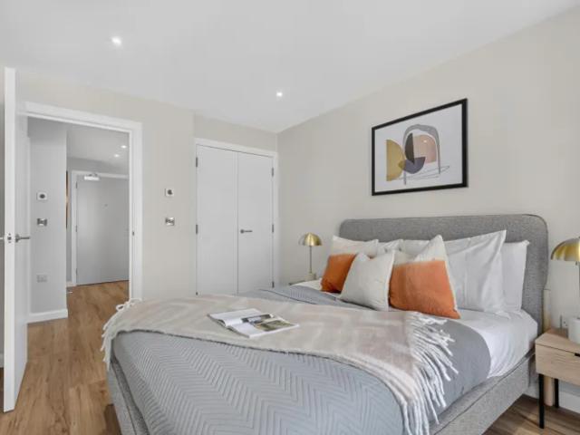 Apartment at Violet Road, Greater London