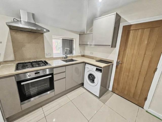 Apartment at York Avenue, Slough
