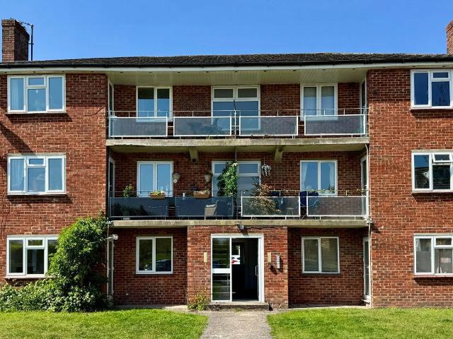 Apartment at York Close, Newbury