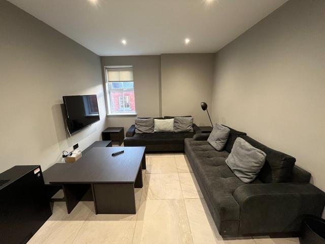 Apartment at York Place, Leeds