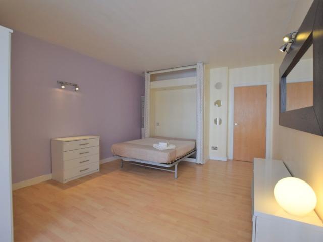 Apartment at York Place, Leeds