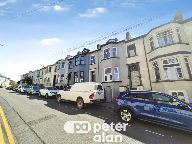 Apartment at York Place, Newport