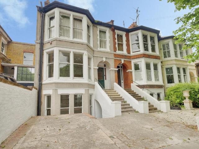 Apartment at York Road, Southend on Sea