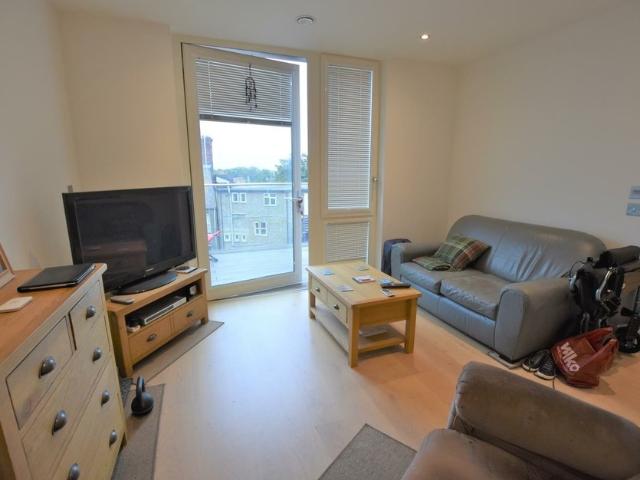 apartment at Yardley Court, West Drayton