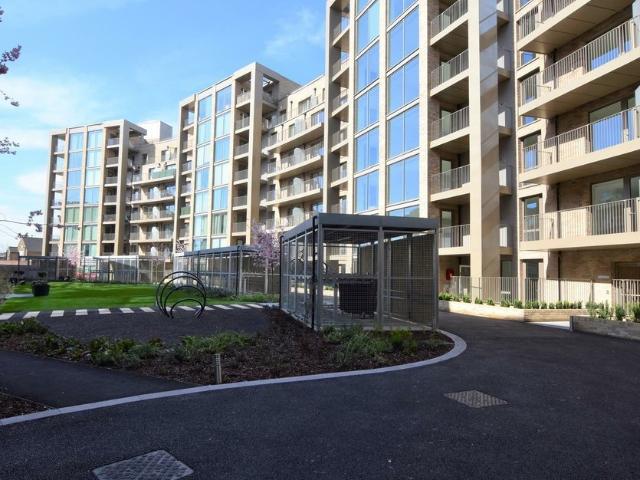 apartment at Yardley Court, West Drayton