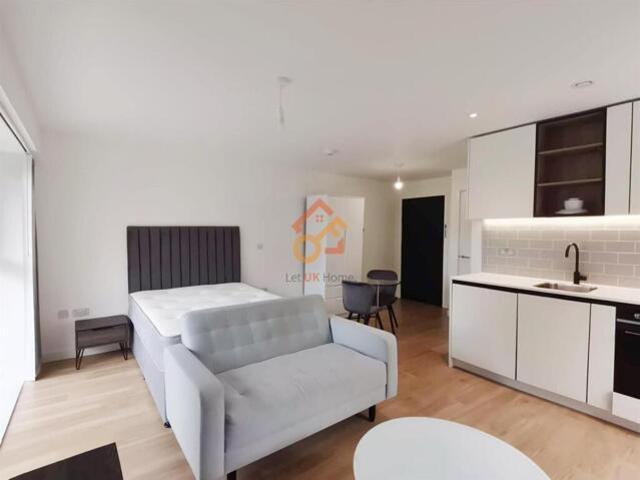 Apartment Barnet Great London LS101892435