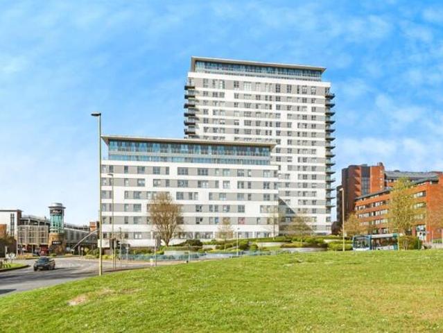 Apartment Basingstoke Hampshire 100024118