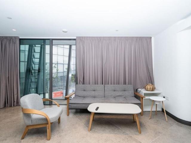 Apartment, Blackfriars Road, London