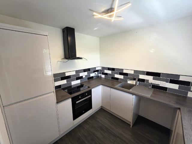 apartment Bloomfield Court, Holburn, Aberdeen, AB10 6DS