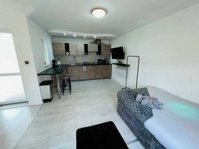 Apartment Bristol Bristol LS84424092