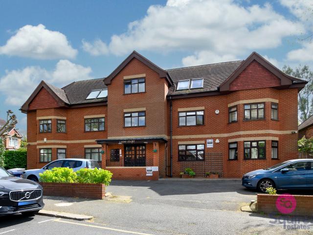 apartment Dollis Avenue, Laxmi Court, N3