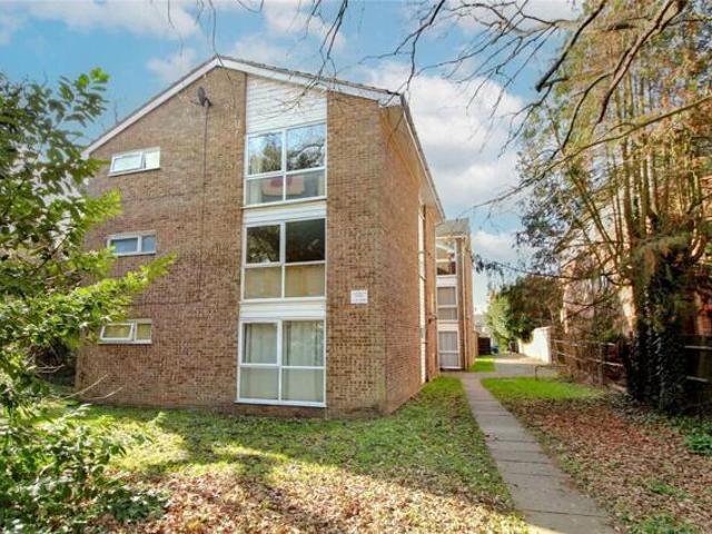Apartment Enfield Greater London 99641739