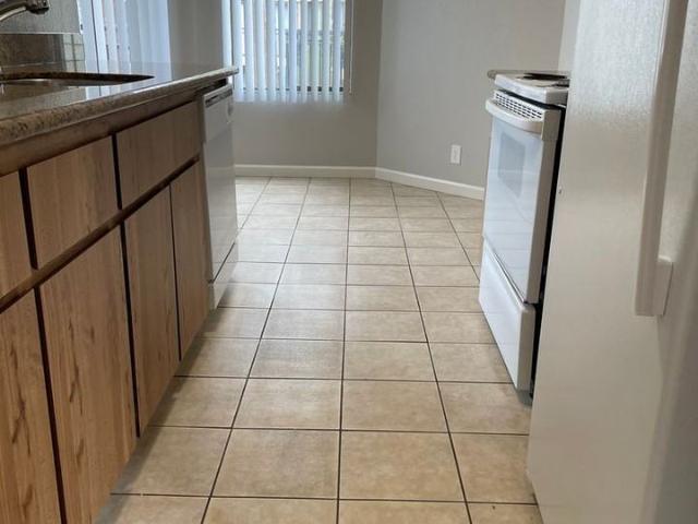 Apartment for rent 1 Bedroom Apartment for Rent at 575 Berry Ave, Hayward, CA 94544 Jackson Triangle