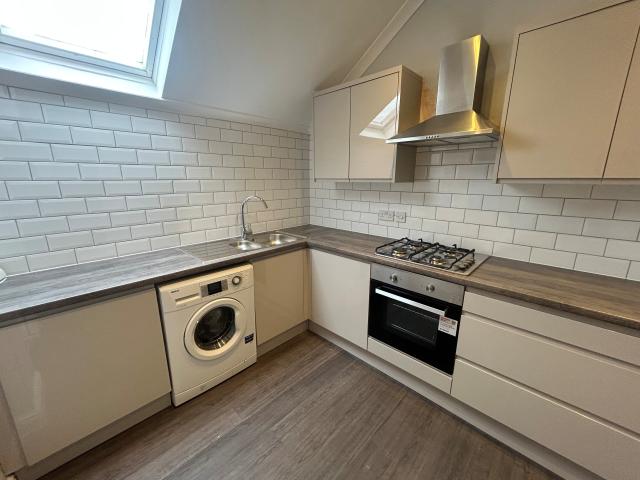 Apartment for rent 53 Northenden Road, Sale, M33 2DL