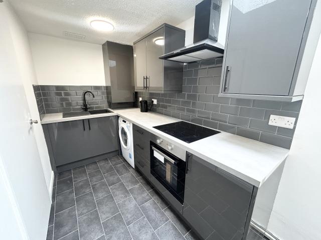 Apartment for rent Coldstream Avenue, Manchester M9
