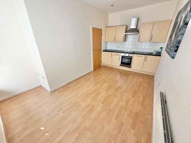 Apartment for rent Crown Court Chambers, 8 12 Crown Stre.