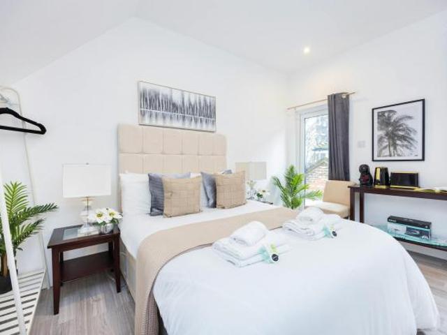 Apartment For Rent Croydon Croydon 1999 ES77270076