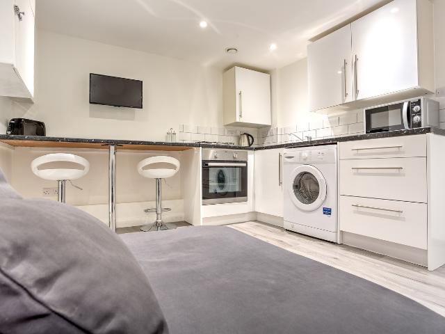 apartment for rent at 142 Newington Butts, London, SE11 4RN, UK