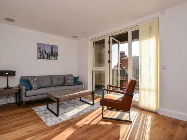 apartment for rent at 196 Wornington Road, North Kensington, London