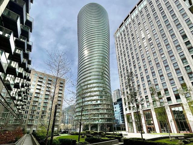 apartment for rent at 25 Crossharbour Plaza, London, E14 9YF, UK
