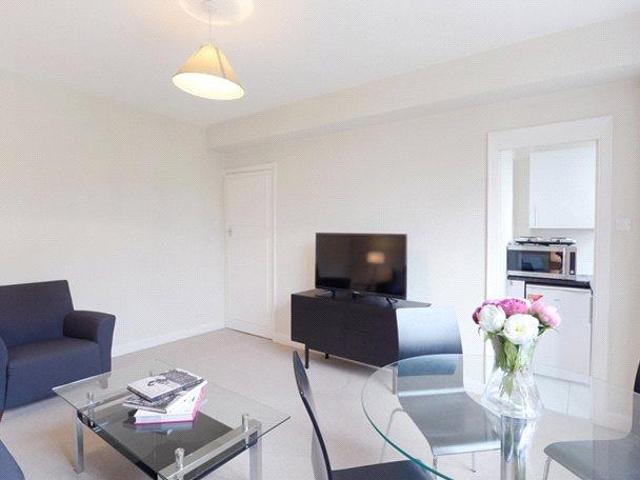 apartment for rent at 39 HILL STREET, London, W1J, United Kingdom