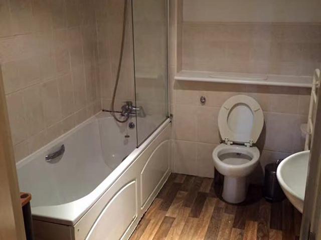 apartment for rent at 58 West Street, Sheffield, S1 4EZ, UK