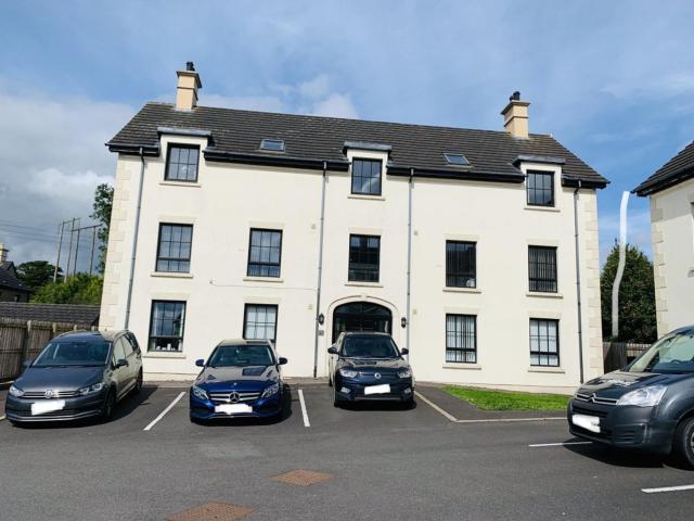 apartment for rent at 8 Lady Wallace Court, LISBURN,BT28 3GU