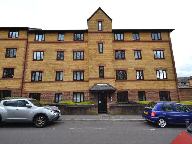apartment for rent at Corinthian Court, Redcliff Mead Lane, Bristol, BS1, UK