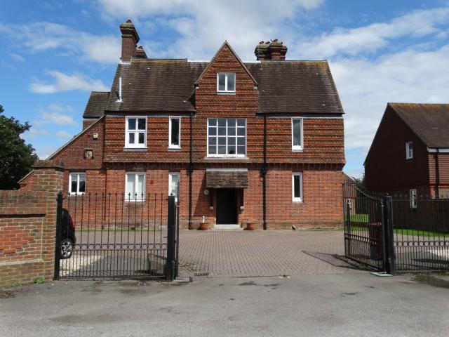 apartment for rent at Church Road, Chichester