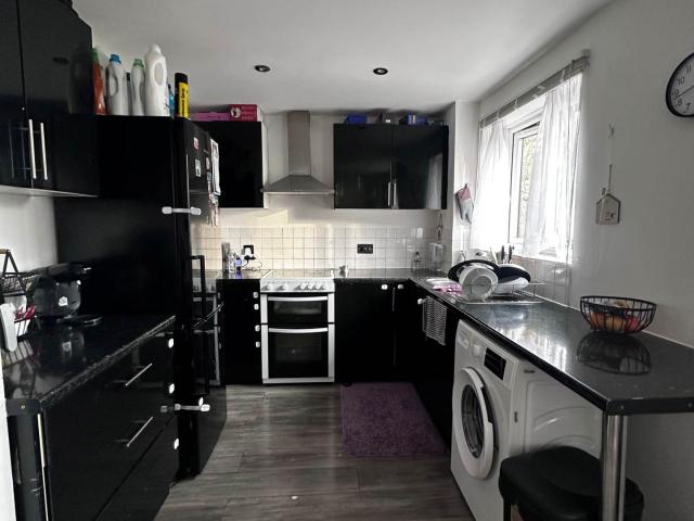 apartment for rent at Abbey Lane, London