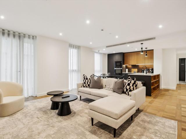 apartment for rent at apartment Merino Gardens, London, E1W