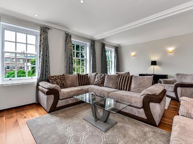 apartment for rent at apartment Montagu Square, London W1H
